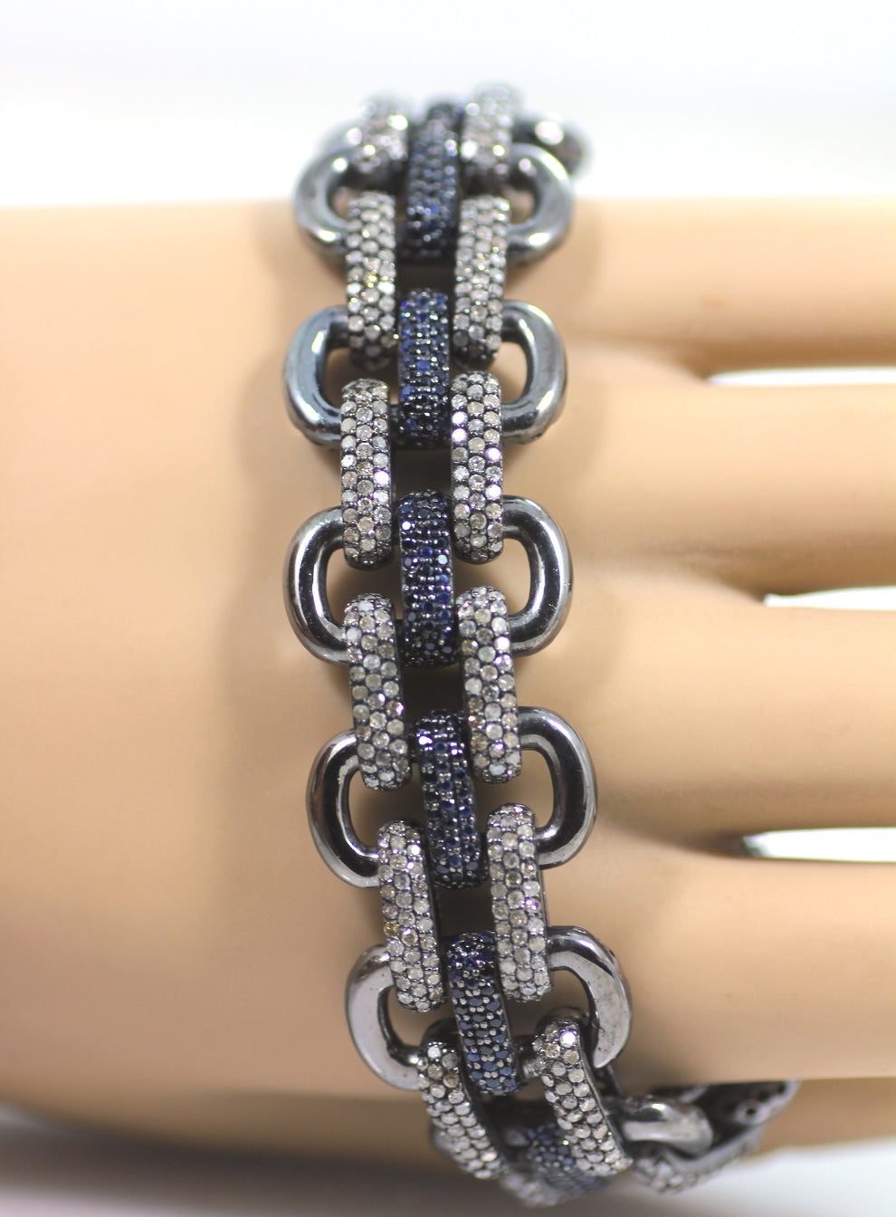 BANGLES – Precious Rocks Inc